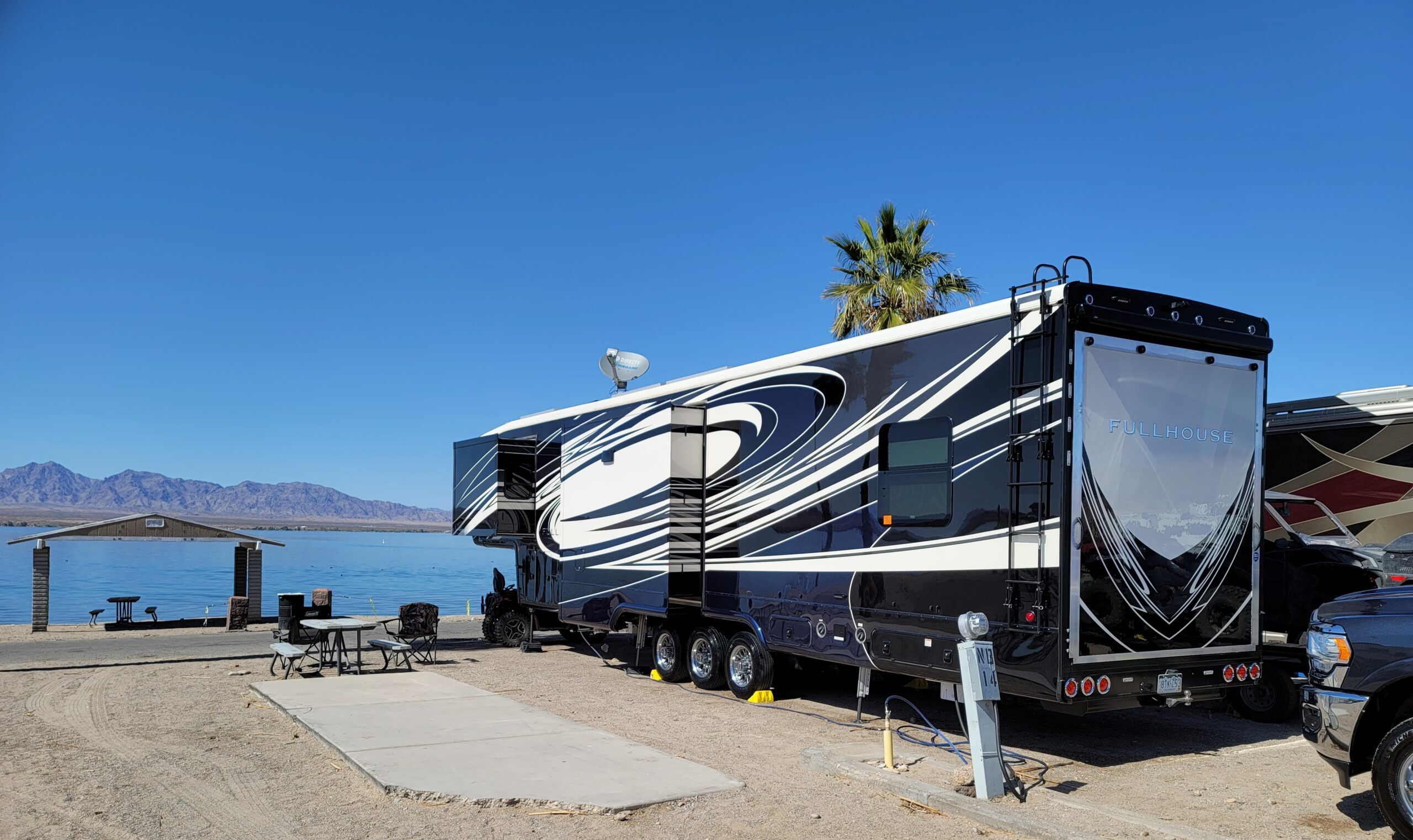 2021 DRV Fullhouse 5th Wheel LX455 46 ft - ATS / CSC RV Park